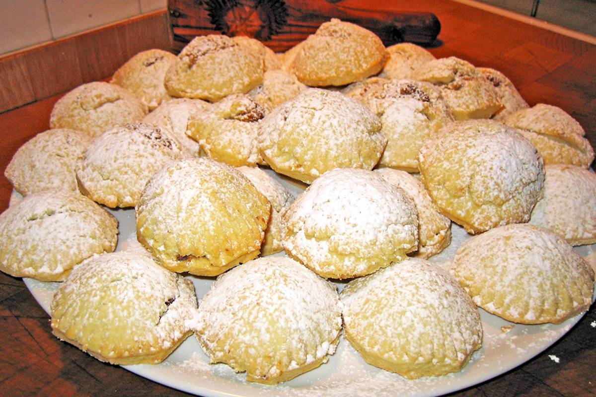 How to make traditional Palestinian Eid Cookies with Omm Ali – UK Care ...